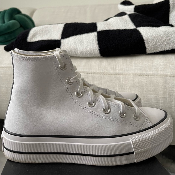 Converse | Shoes | Converse All Star Chuck Taylor High Top Platform ...